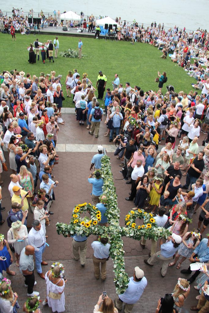 BPC: ICYMI | SWEDISH MIDSUMMER FESTIVAL & DANCE - BATTERY PARK CITY ...